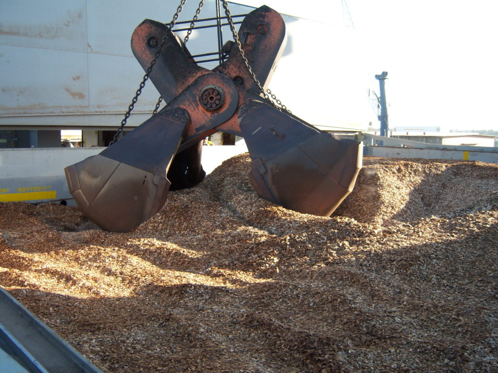 Efficient Handling of Biomass | Nemag